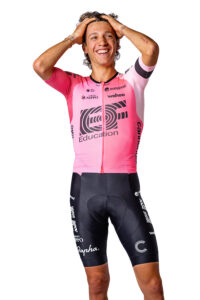Les maillots des teams EF Education – Easypost & EF Education Tibco-SVB ...