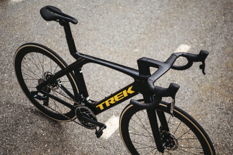 Le nouveau Madone SLR Project One d’Óscar Pereiro | 3bikes.fr votre ...