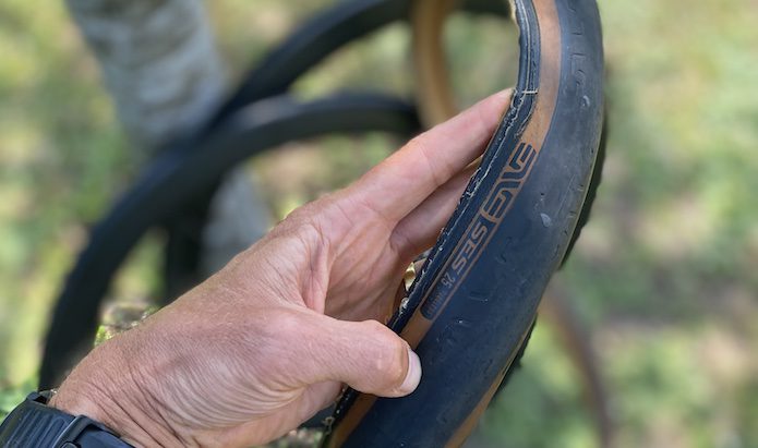 Test longue durée des pneus tubeless Enve SES Tubeless Ready | 3bikes ...