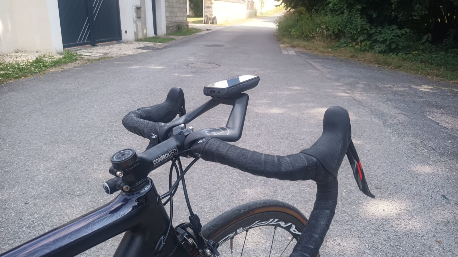 Test du prolongateur PRO Compact Carbon | 3bikes.fr votre magazine Vélo ...