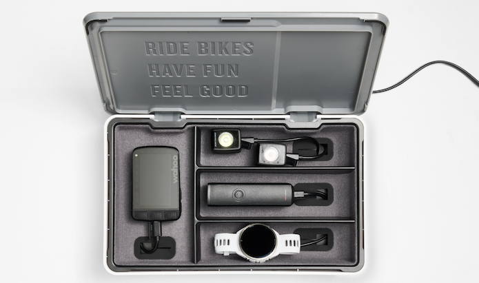 Trek lance CHRGtime, une station de charge simultanée de plusieurs ...
