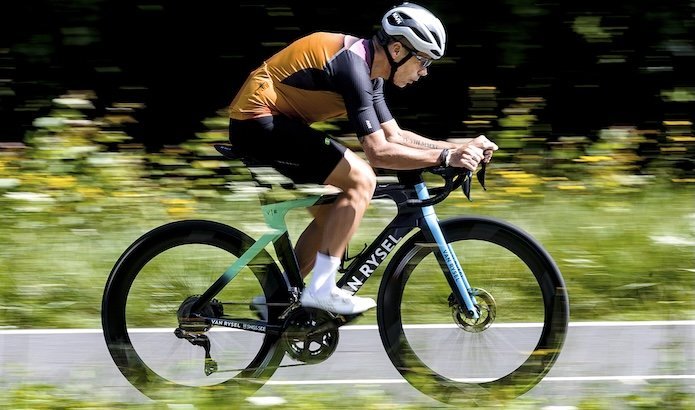Test du Van Rysel RCR-F Pro Decathlon AG2R La Mondiale 2025